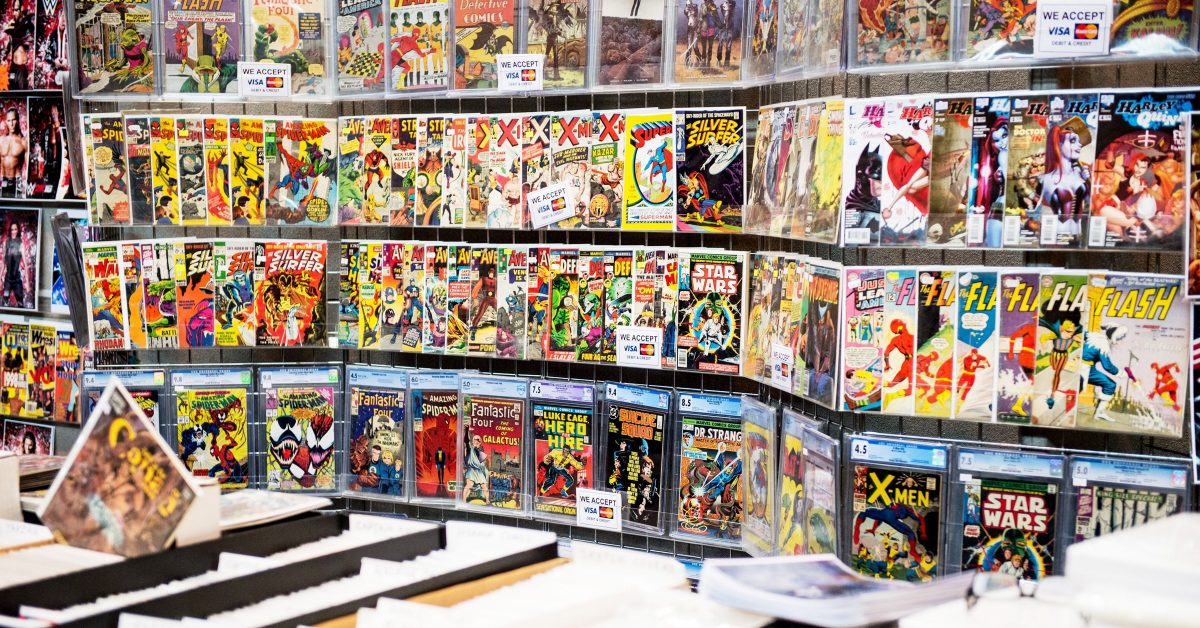 Advantages of Reading Comics – A Place to Hang Your Cape